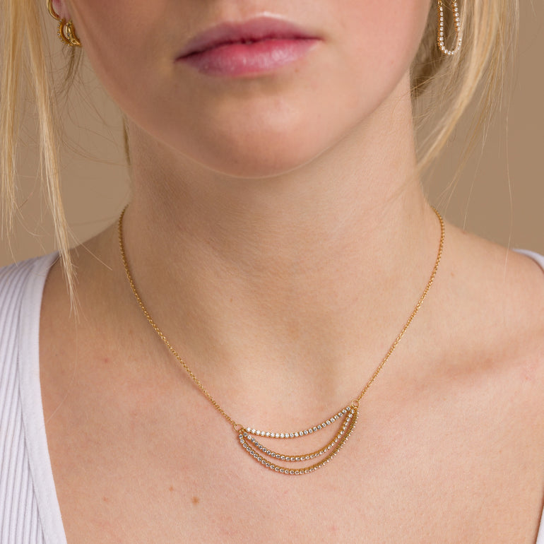 Outlet | Scream Pretty